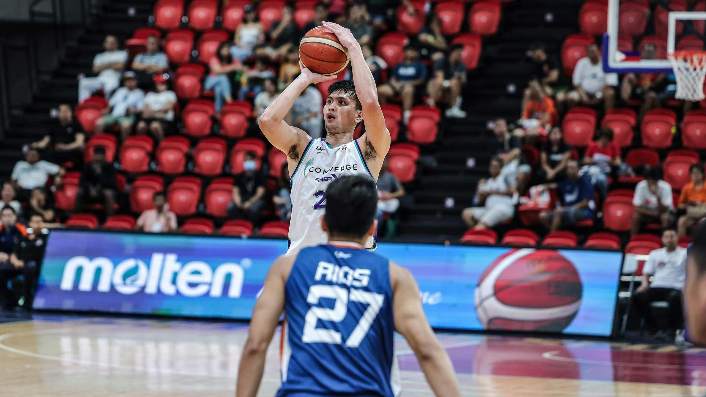 PBA: Converge finally breaks through, jolts Meralco | OneSports.PH
