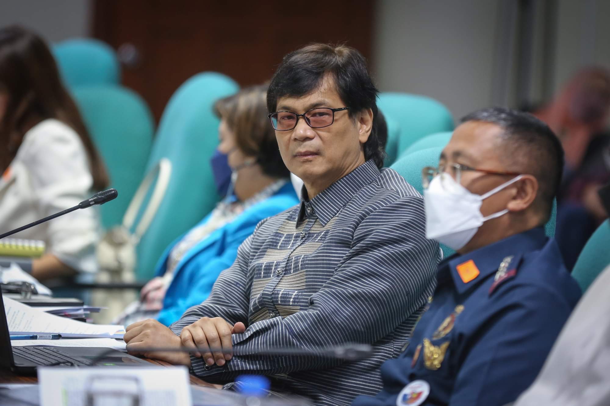 PNP Told: Pull Out Police Bodyguards Of POGO Owners | OneNews.PH