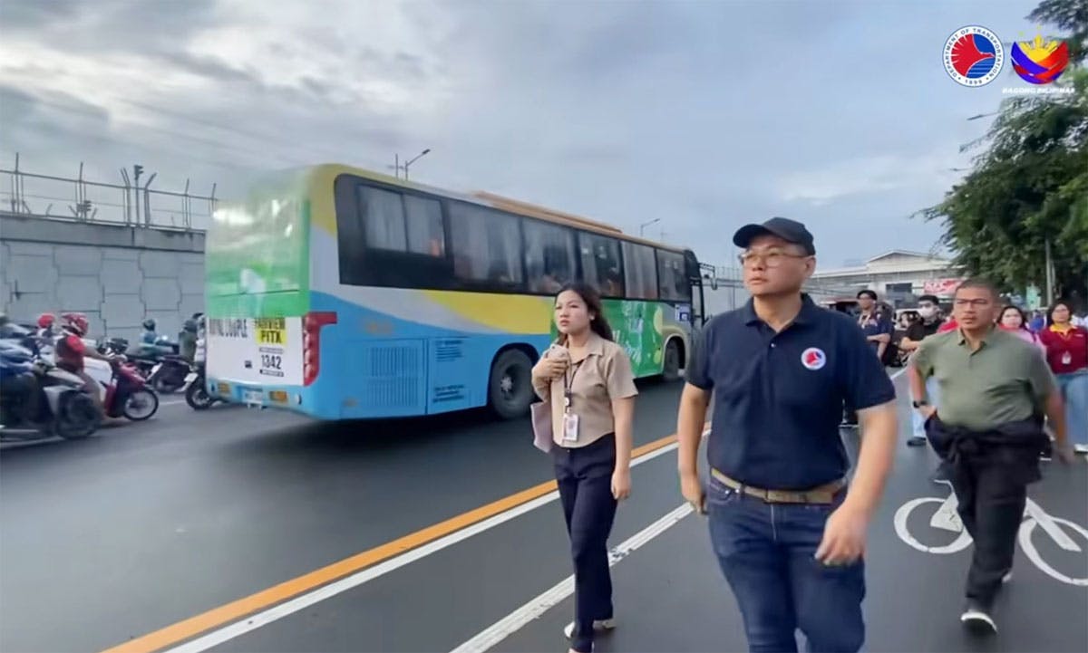 DOTr Officials Ordered: Commute At Least Once A Week | OneNews.PH