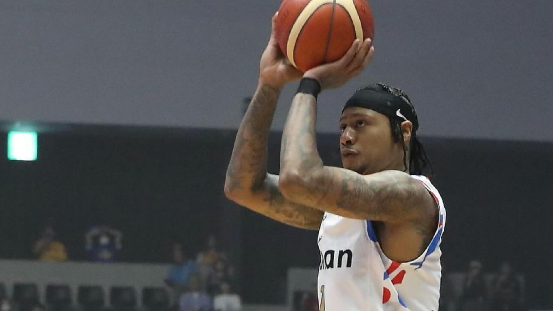 Ray Parks Jr. regains hot hand, but Osaka suffers first loss in new B ...