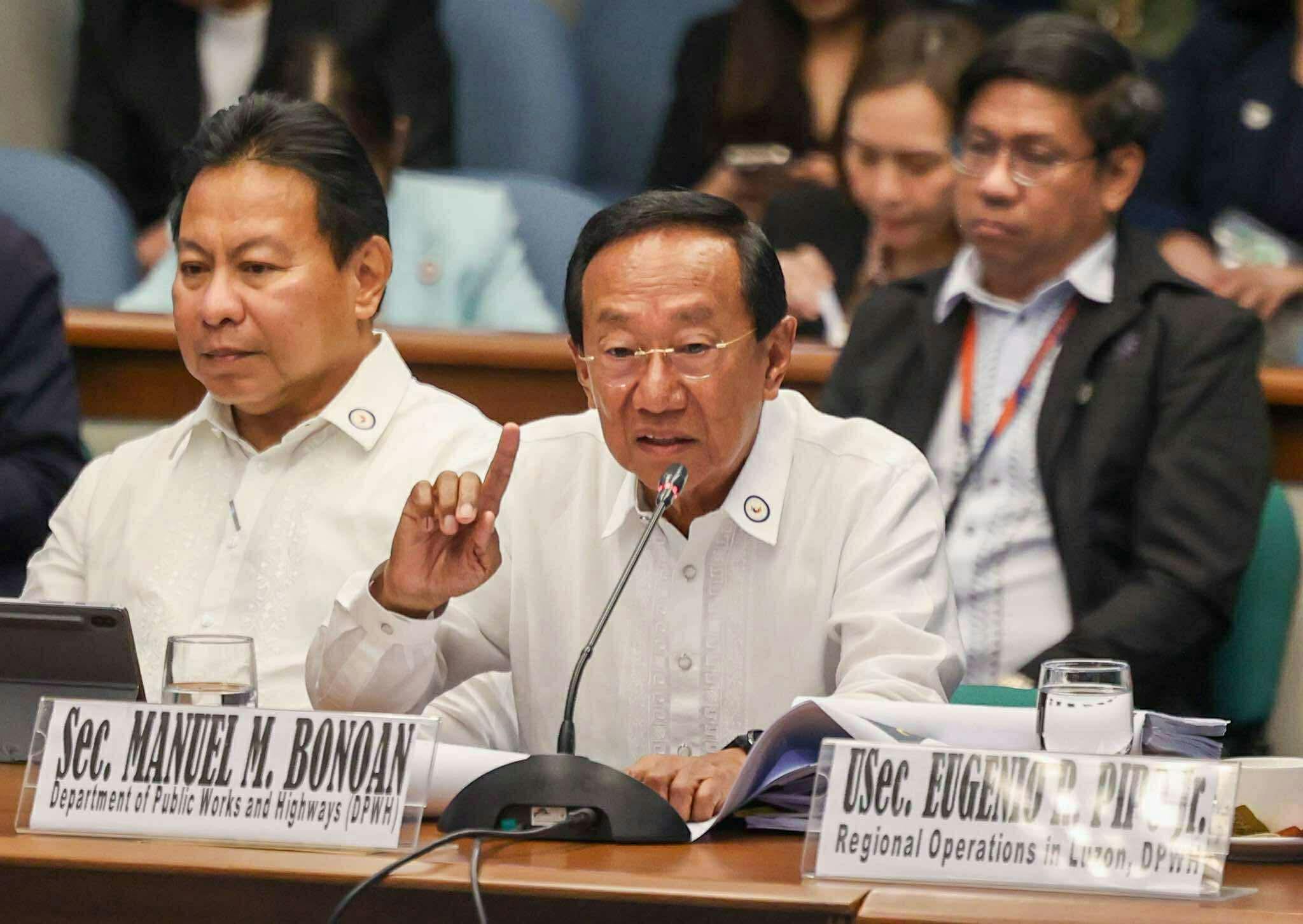 DPWH Chief Reassigns Officials Amid Flood Mess | OneNews.PH