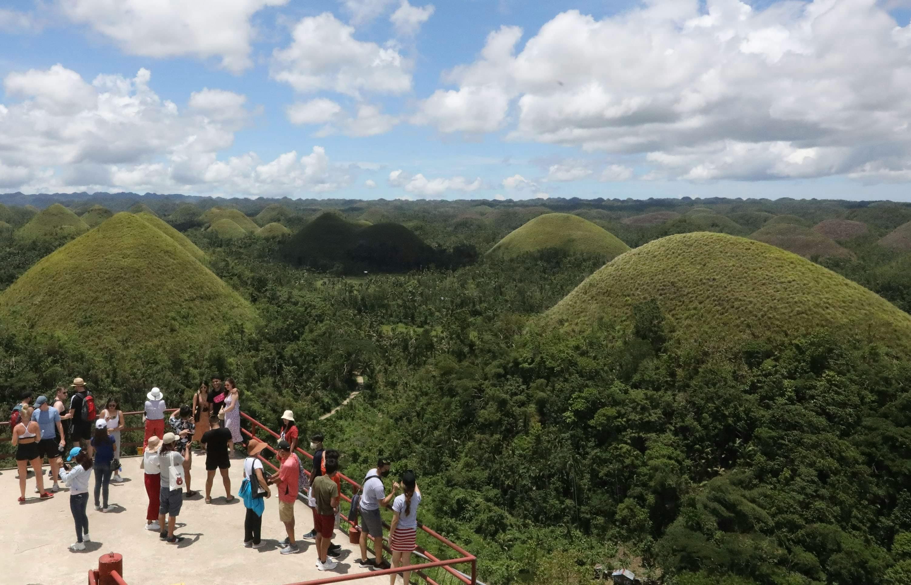 DILG Creates Chocolate Hills Task Force | OneNews.PH