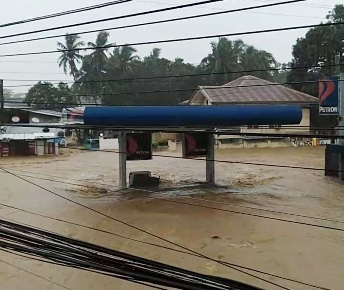 Death Toll From Christmas Floods, Landslides Hits 13 | OneNews.PH
