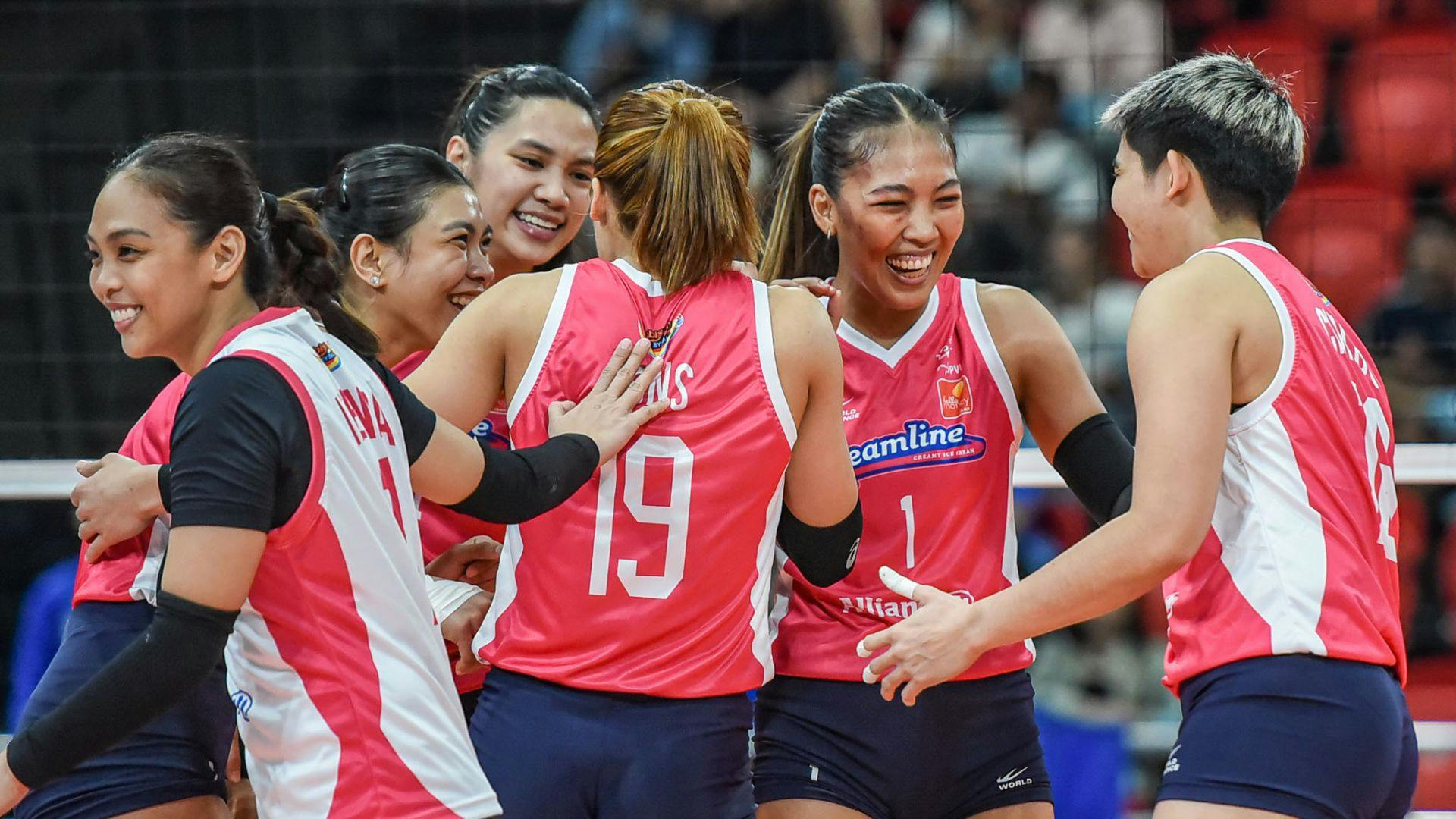 Creamline keeps perfect record after firing past Capital1 in PVL All ...