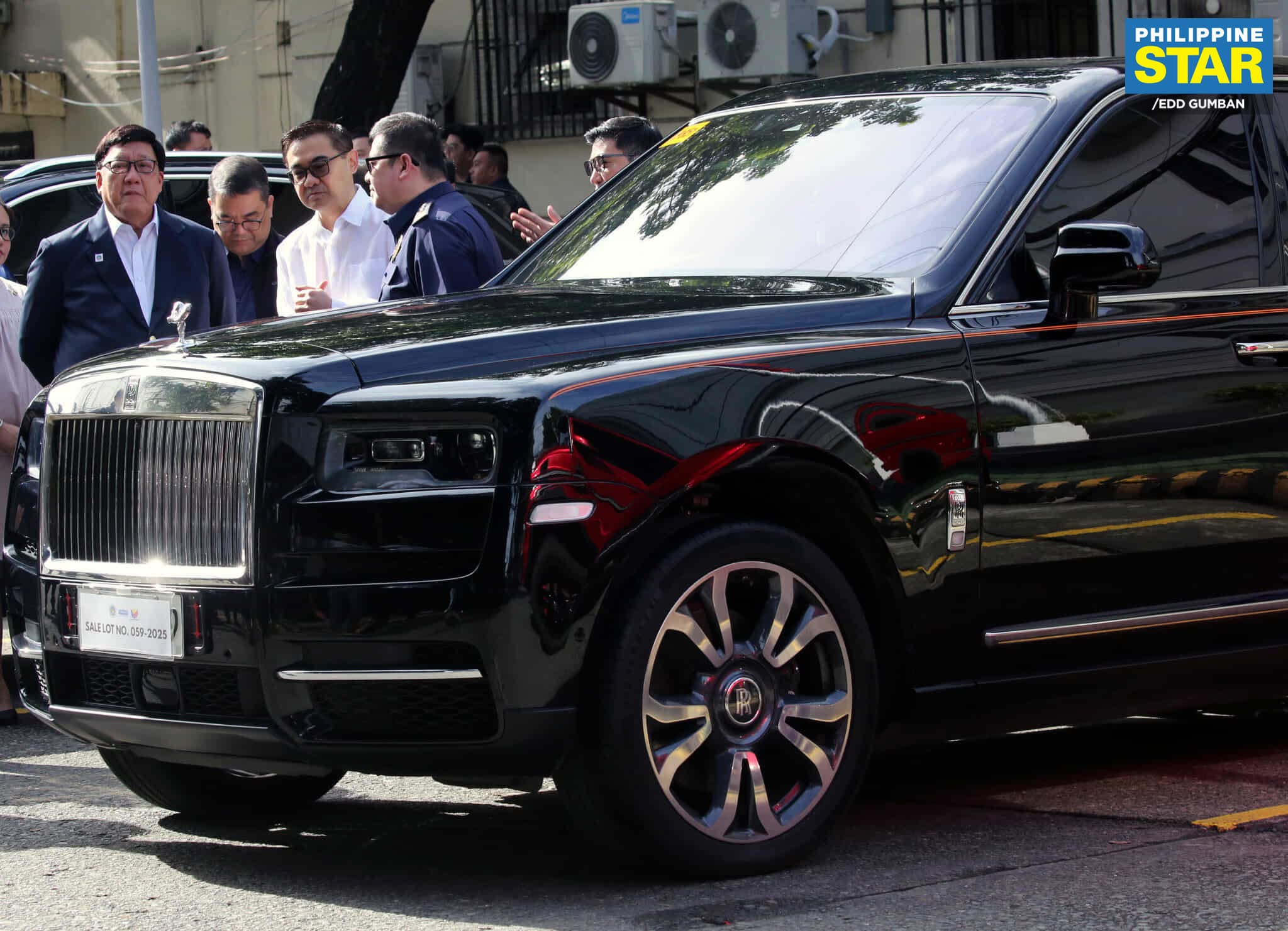 Only 3 of 7 Discaya Cars Sold At Auction; 7 Unregistered Luxury Cars Seized In Bulacan | OneNews.PH