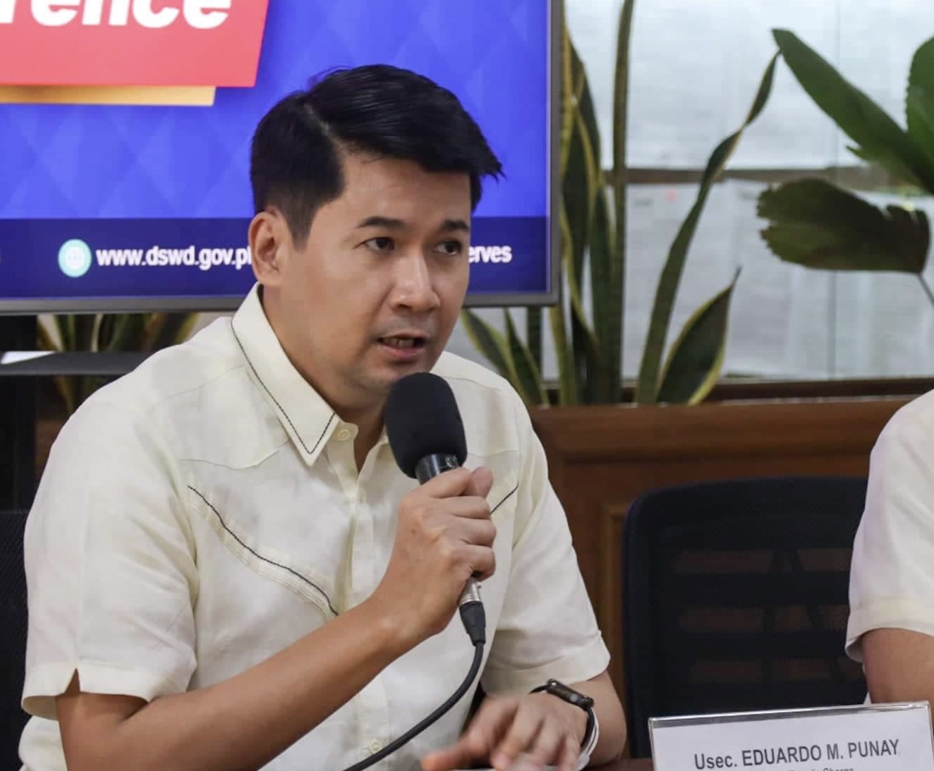 DSWD To Start Validation, Registration For Food Stamp Program | OneNews.PH