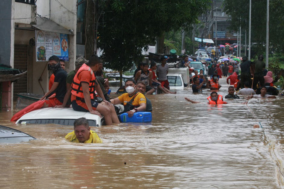 IN PHOTOS: Widespread Flooding In Cagayan, Isabela, Rizal, Marikina ...