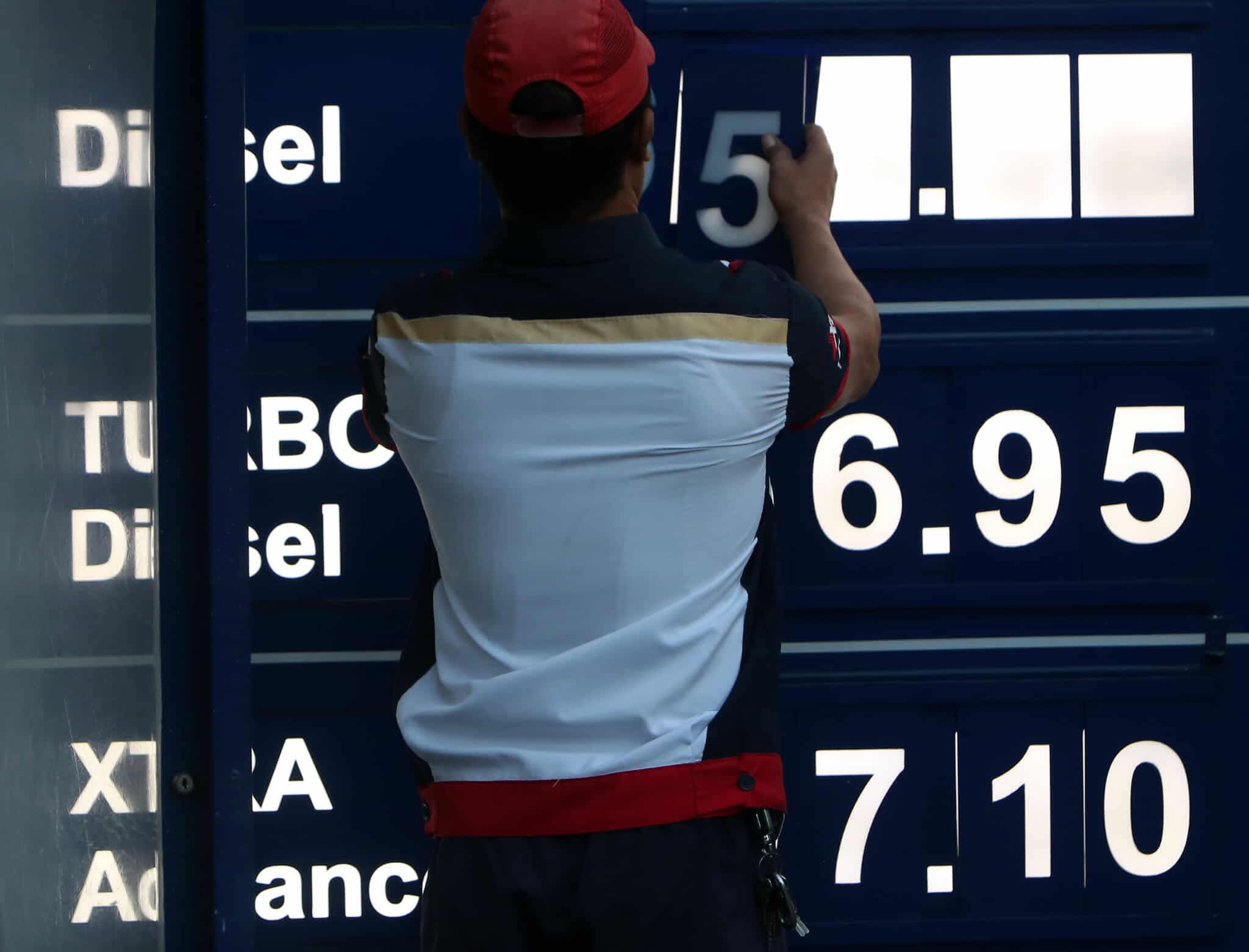 Over P2 Per Liter Fuel Price Cut Seen Next Week | OneNews.PH