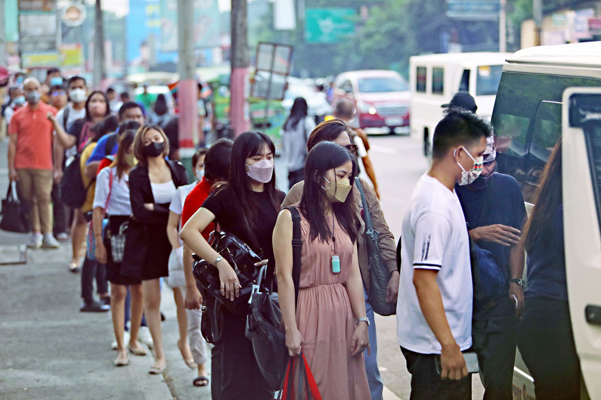 MMDA Urges Public: Keep Masks On Outdoors | OneNews.PH