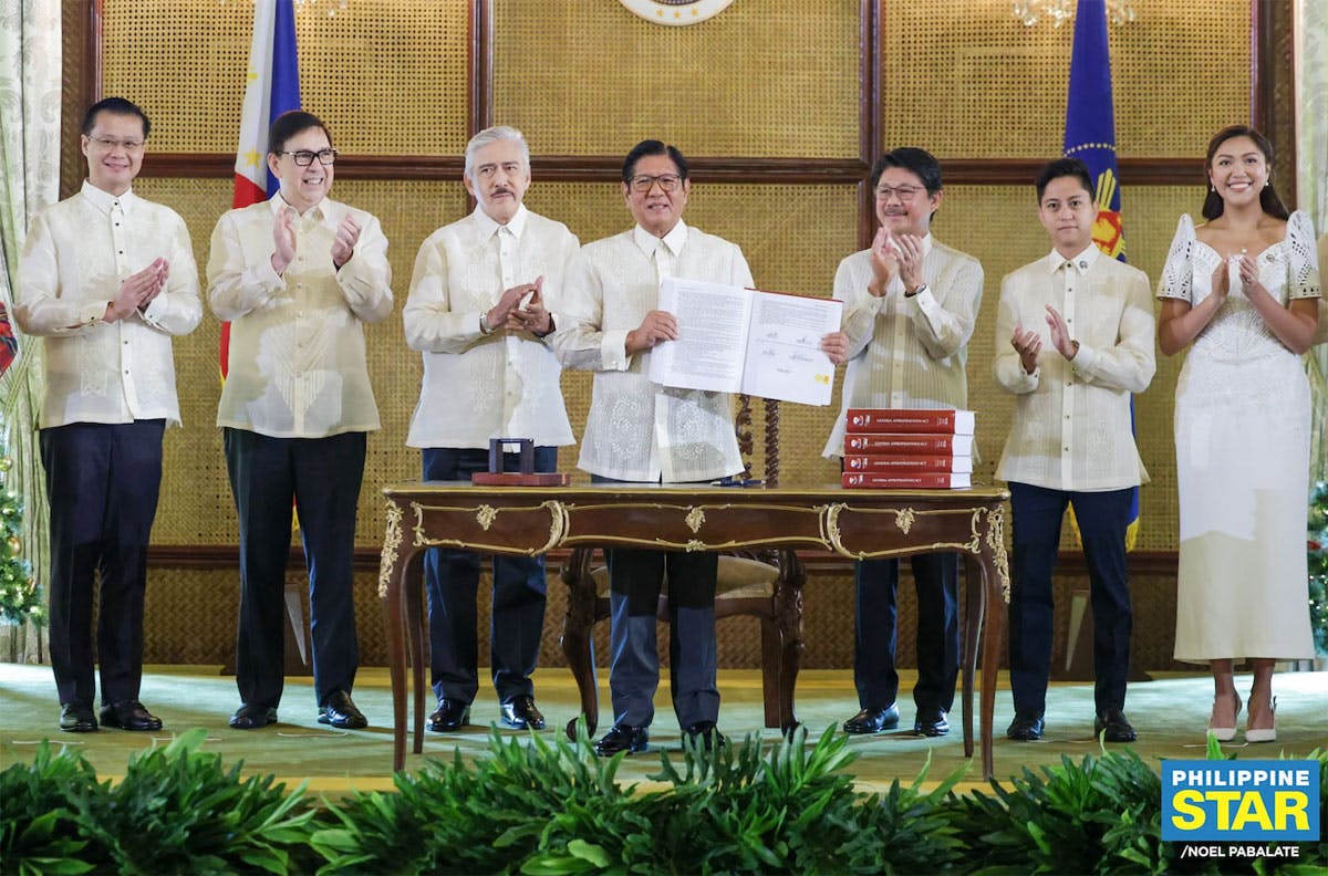 Marcos Signs P6.793 Trillion Budget For 2026; Vetoes P92.5 Billion ...