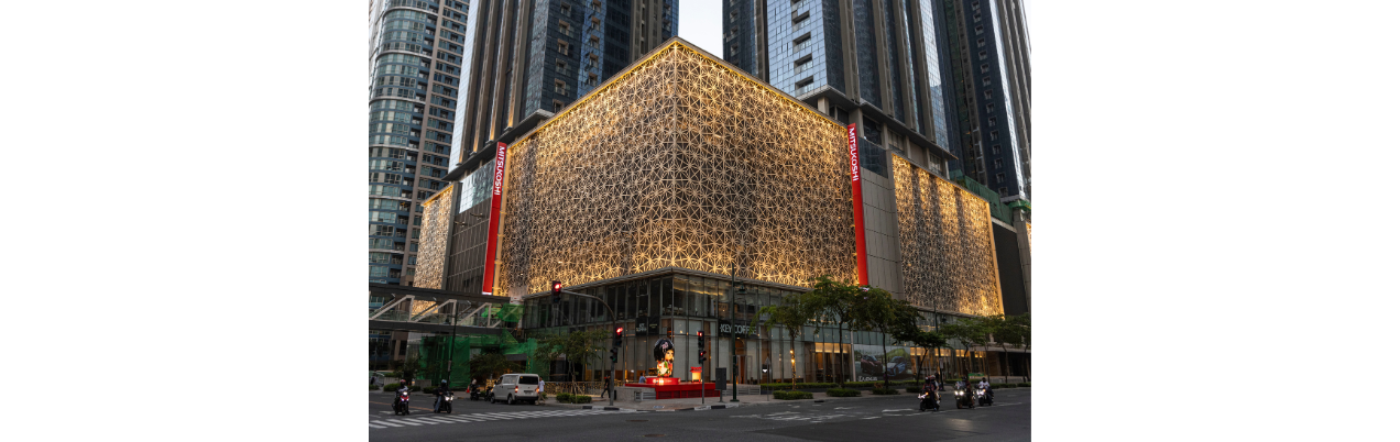 Holiday Sparkle And Kawaii Moments At MITSUKOSHI BGC | OneNews.PH
