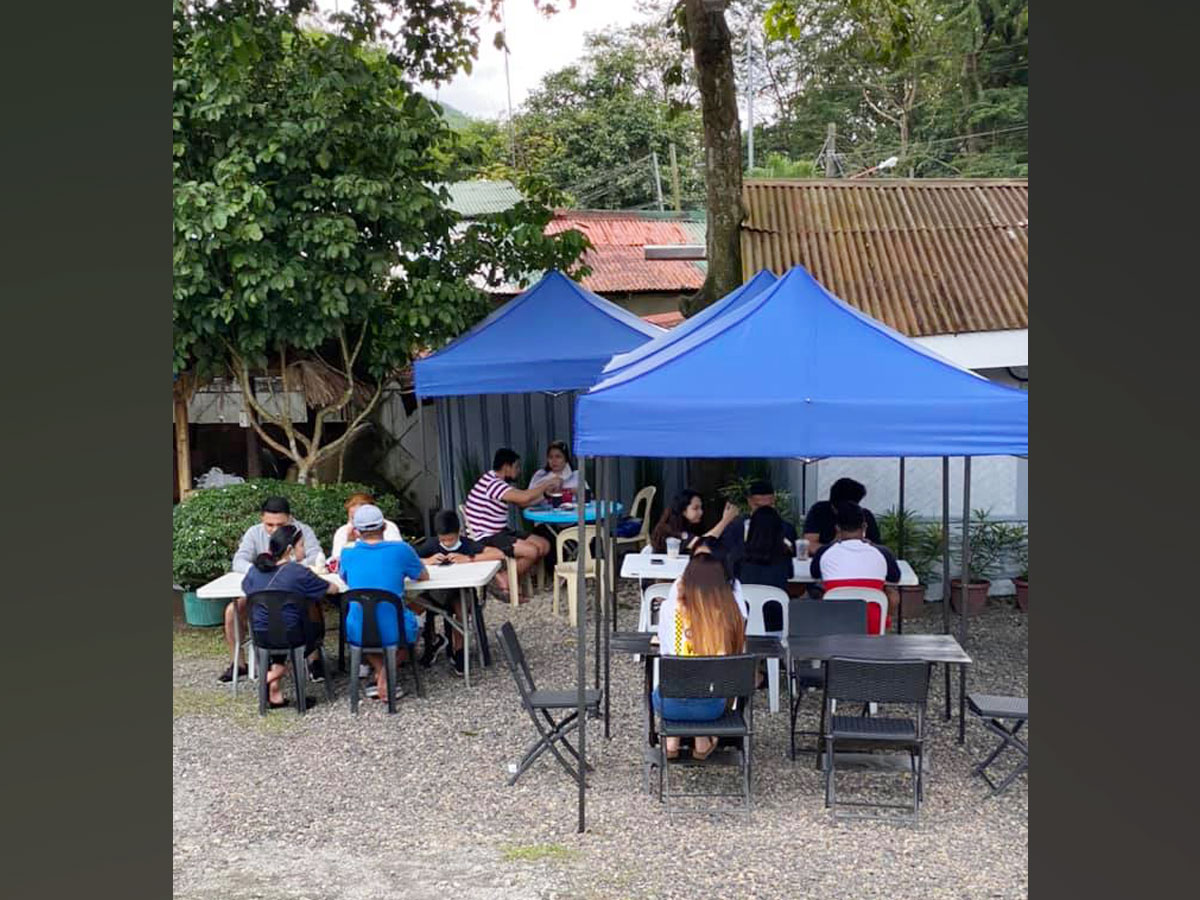 These Four Roadside Coffee Shops Are A Hit Amid The Pandemic | OneNews.PH