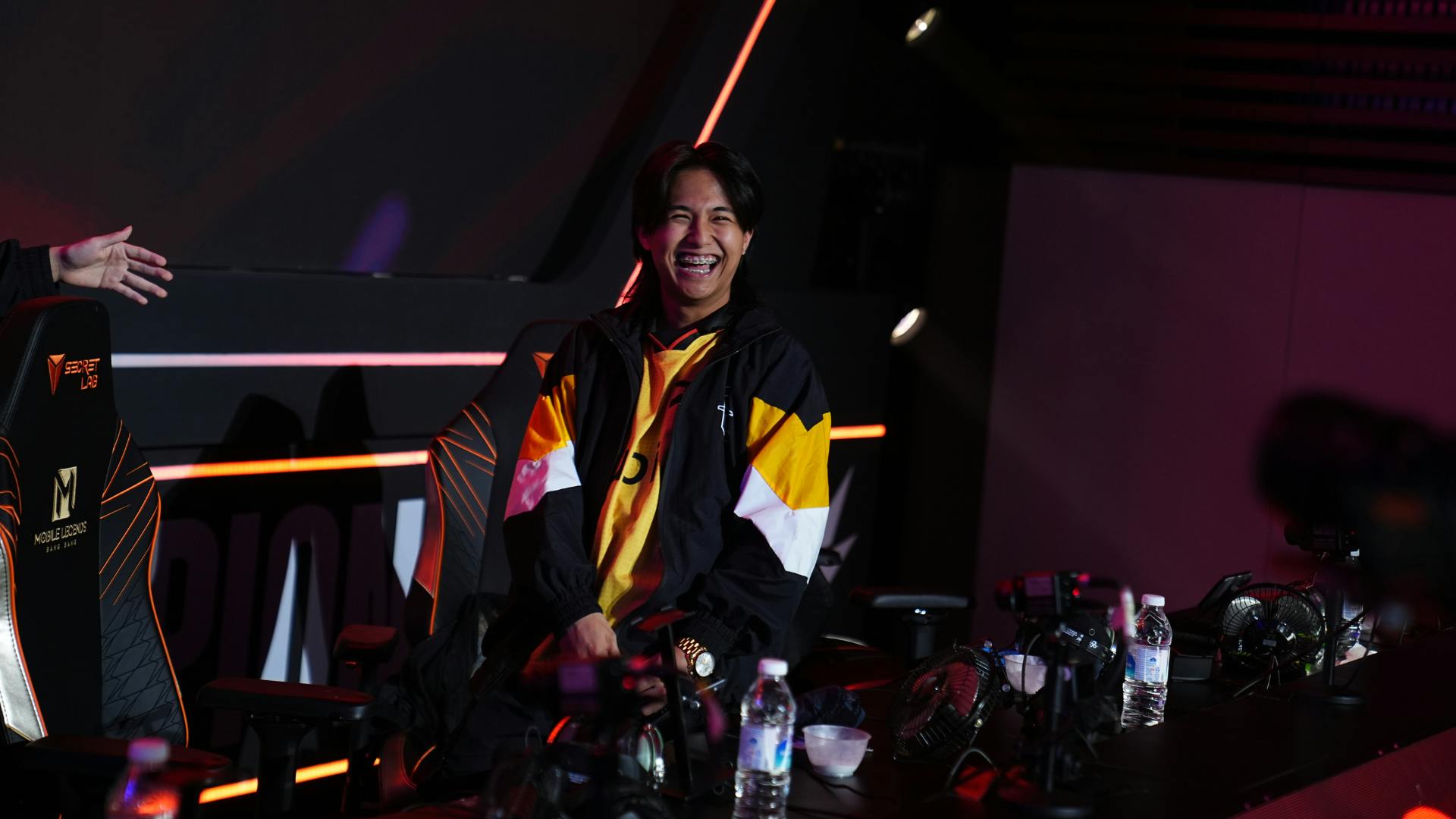 Fnatic ONIC PH through to knockout rounds of M6 World Championships ...