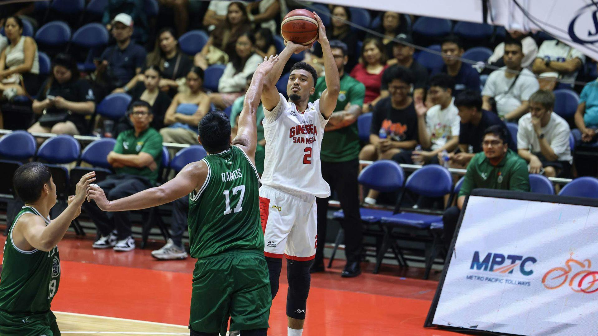 Cone, Ginebra hold breath as Jeremiah Gray hurt anew | OneSports.PH