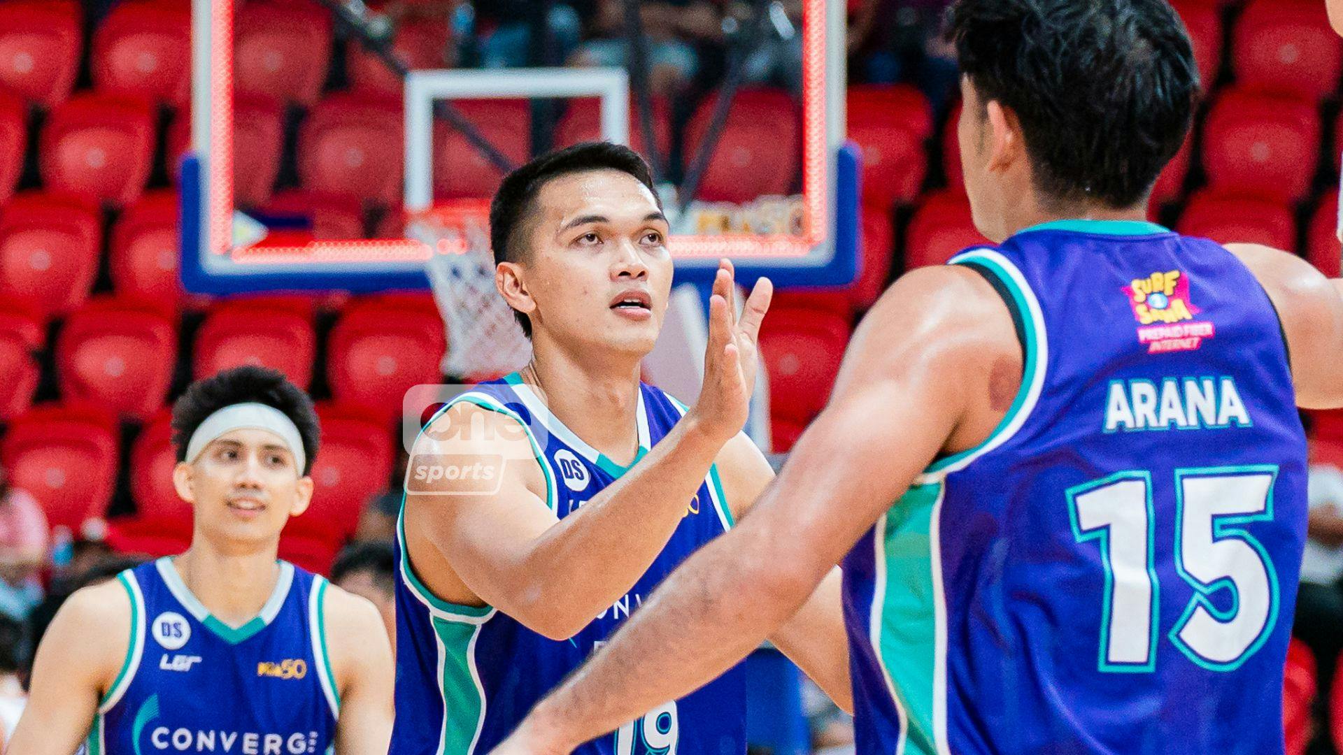 Baltazar scores go-ahead basket as Converge survives Phoenix for 1st ...