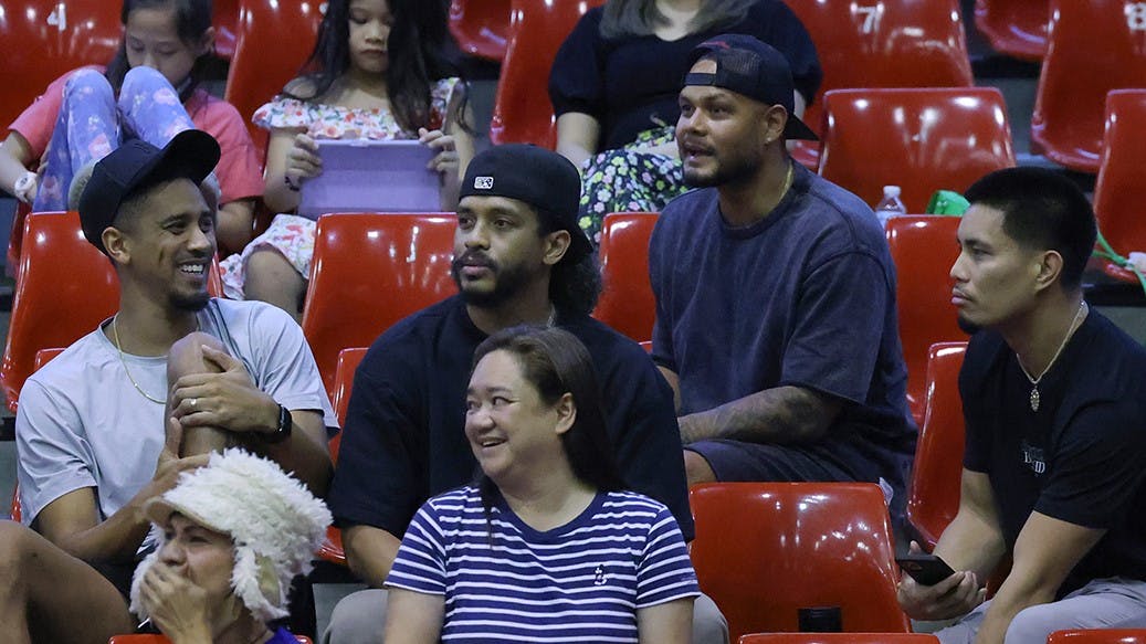 Sol Mercado, Gabe Norwood reunite with other Fil-Am PBA legends in Las ...