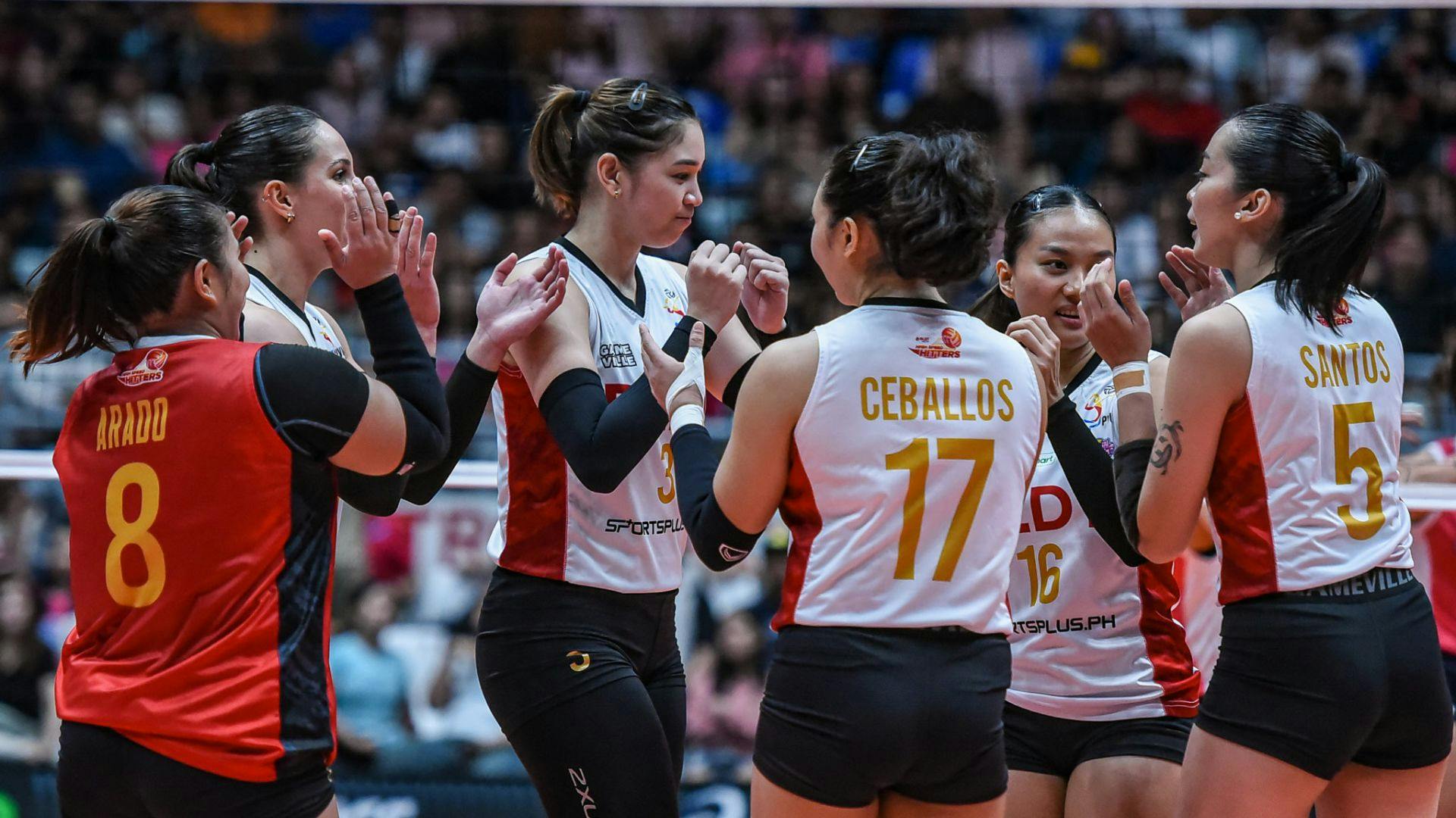 PLDT deals Creamline's first loss in PVL All-Filipino with stunning ...