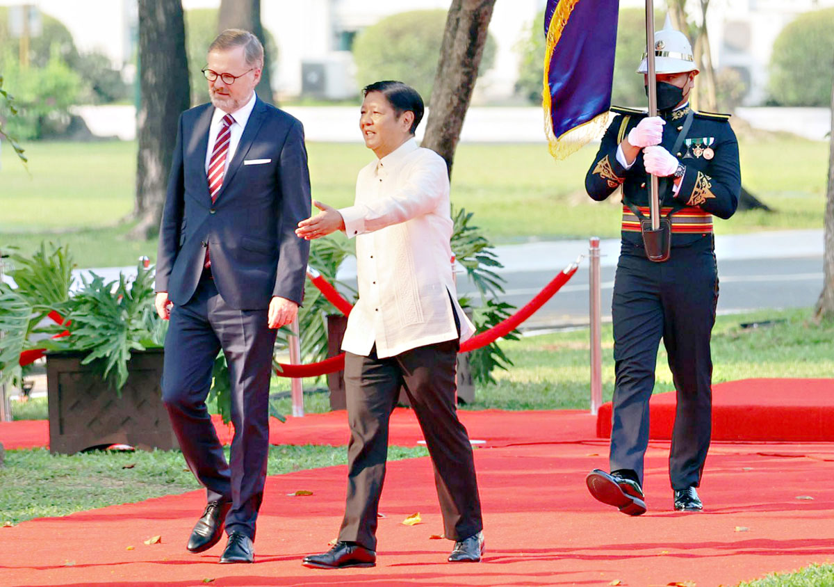 Visiting Czech PM Cites Connections Rooted In History | OneNews.PH