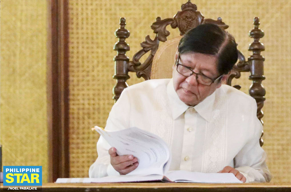 Marcos Administration Starts 2026 With Reenacted Budget | OneNews.PH