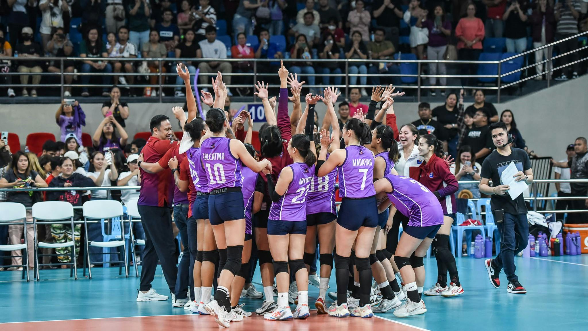 'Mukhang hindi na papakawalan': Fans abuzz with rumors of new addition ...