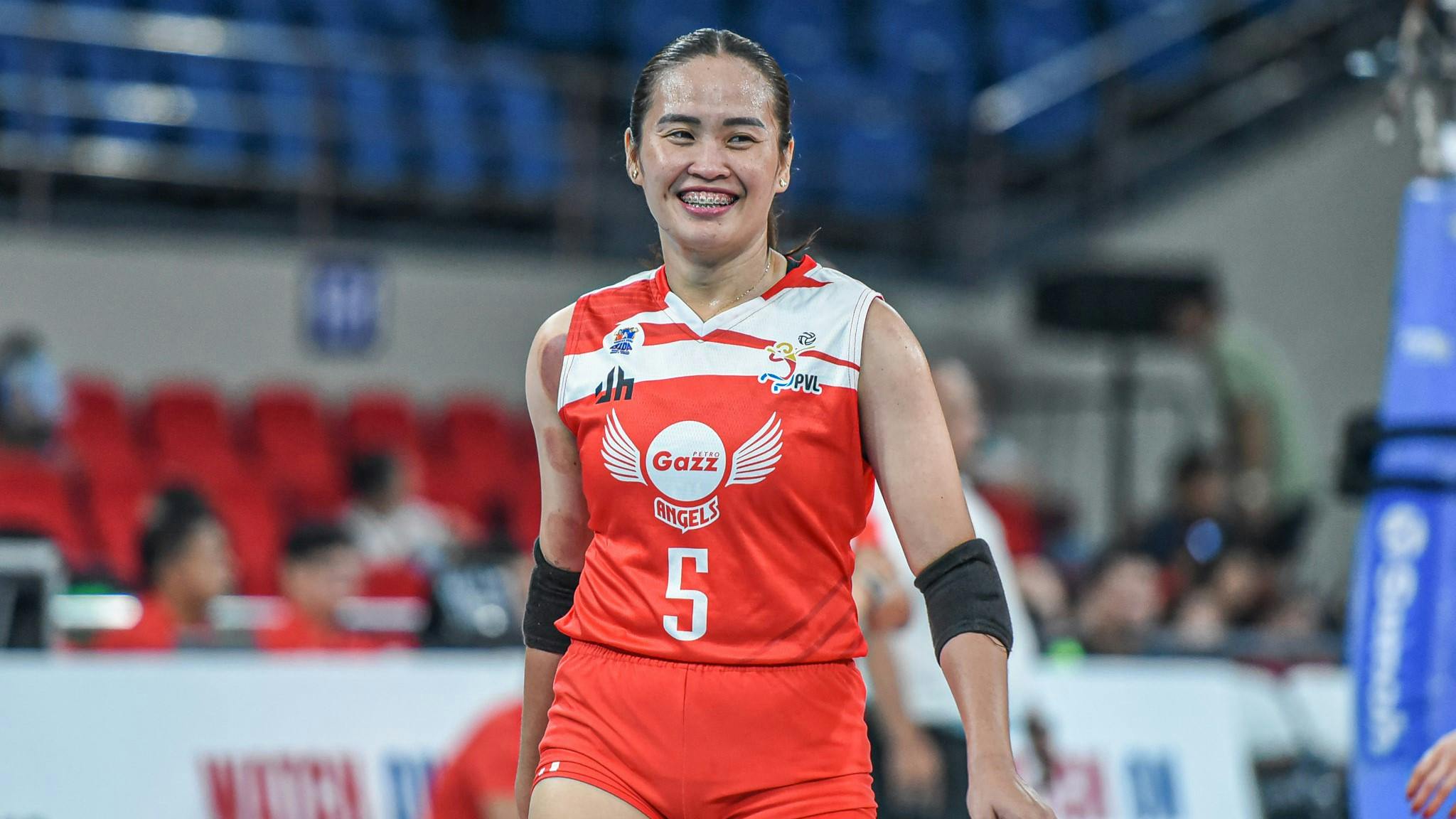 Petro Gazz's Grethcel Soltones gets extra sweet on National Couple's ...