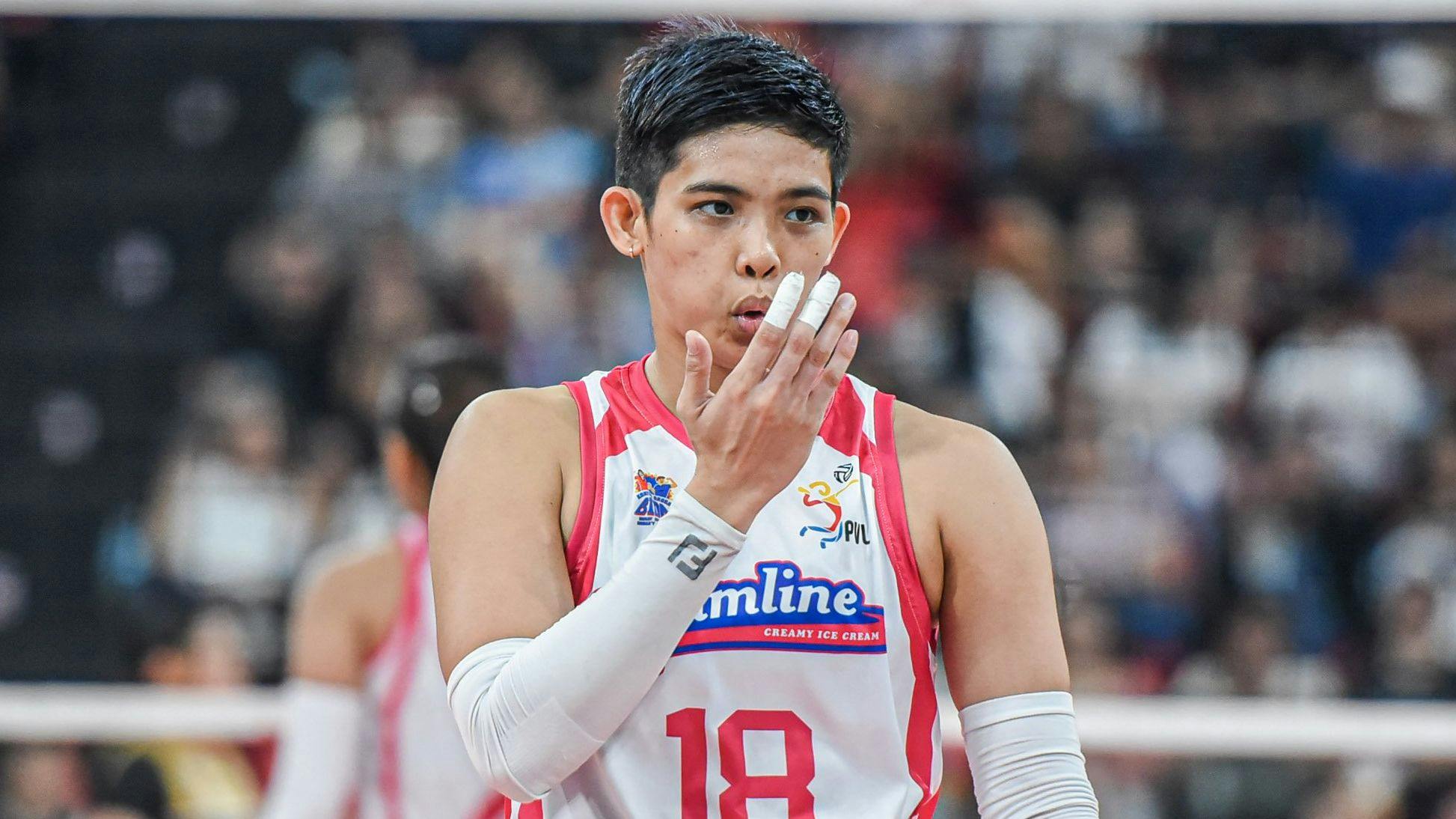 Popular actor reveals idolizing Creamline star Tots Carlos | OneSports.PH
