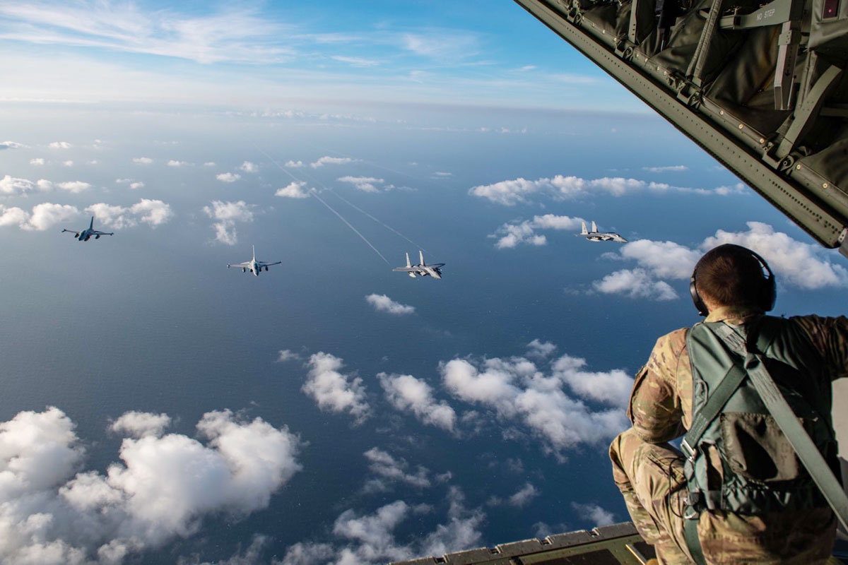 ‘Phl-US Joint WPS Patrols Should Not Offend China’ | OneNews.PH