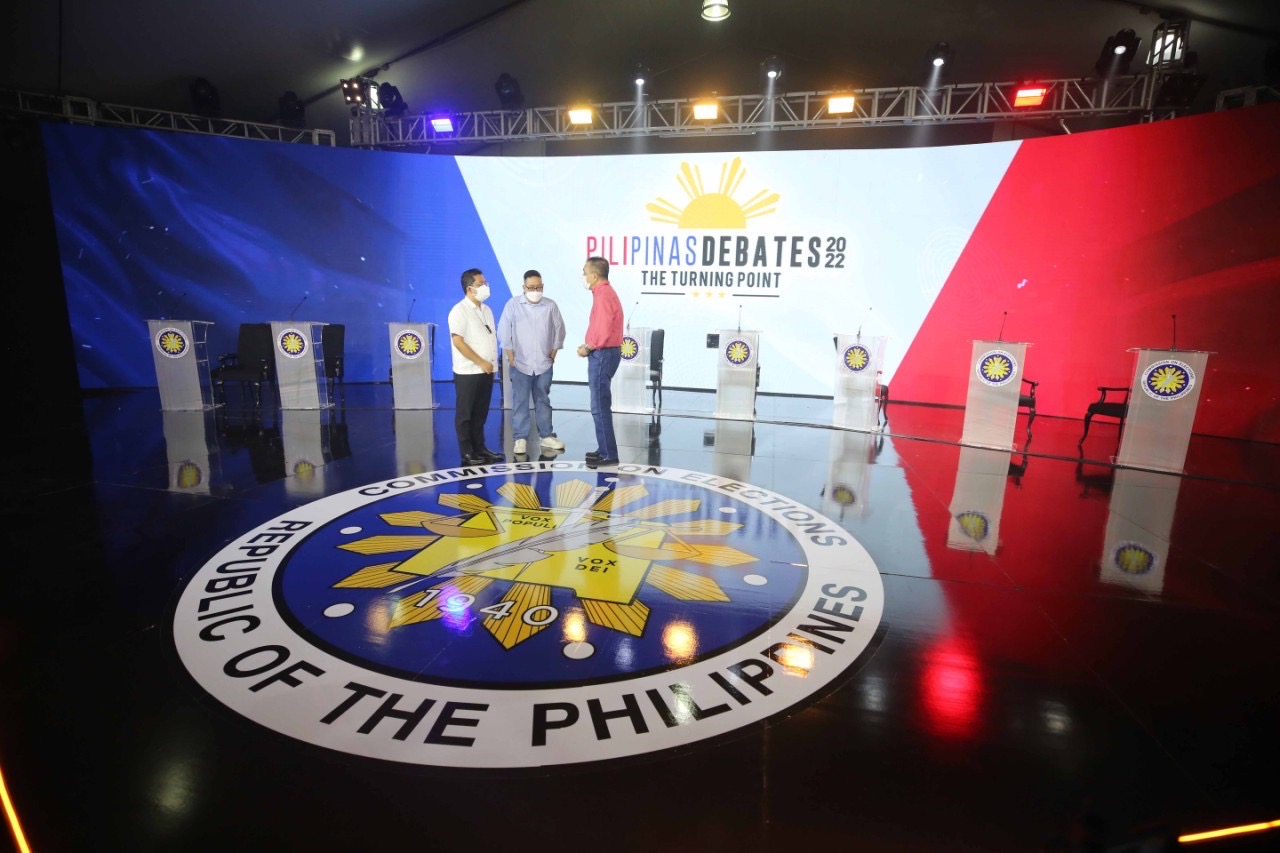 Comelec May Compel Bets To Attend Debates | OneNews.PH