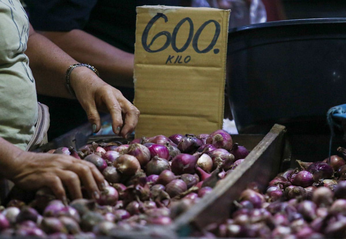 DA Admits Onion Prices ‘Out Of Control’ | OneNews.PH
