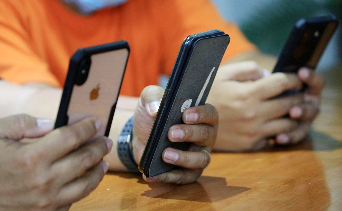 DICT On Target As SIM Shutdown Begins | OneNews.PH