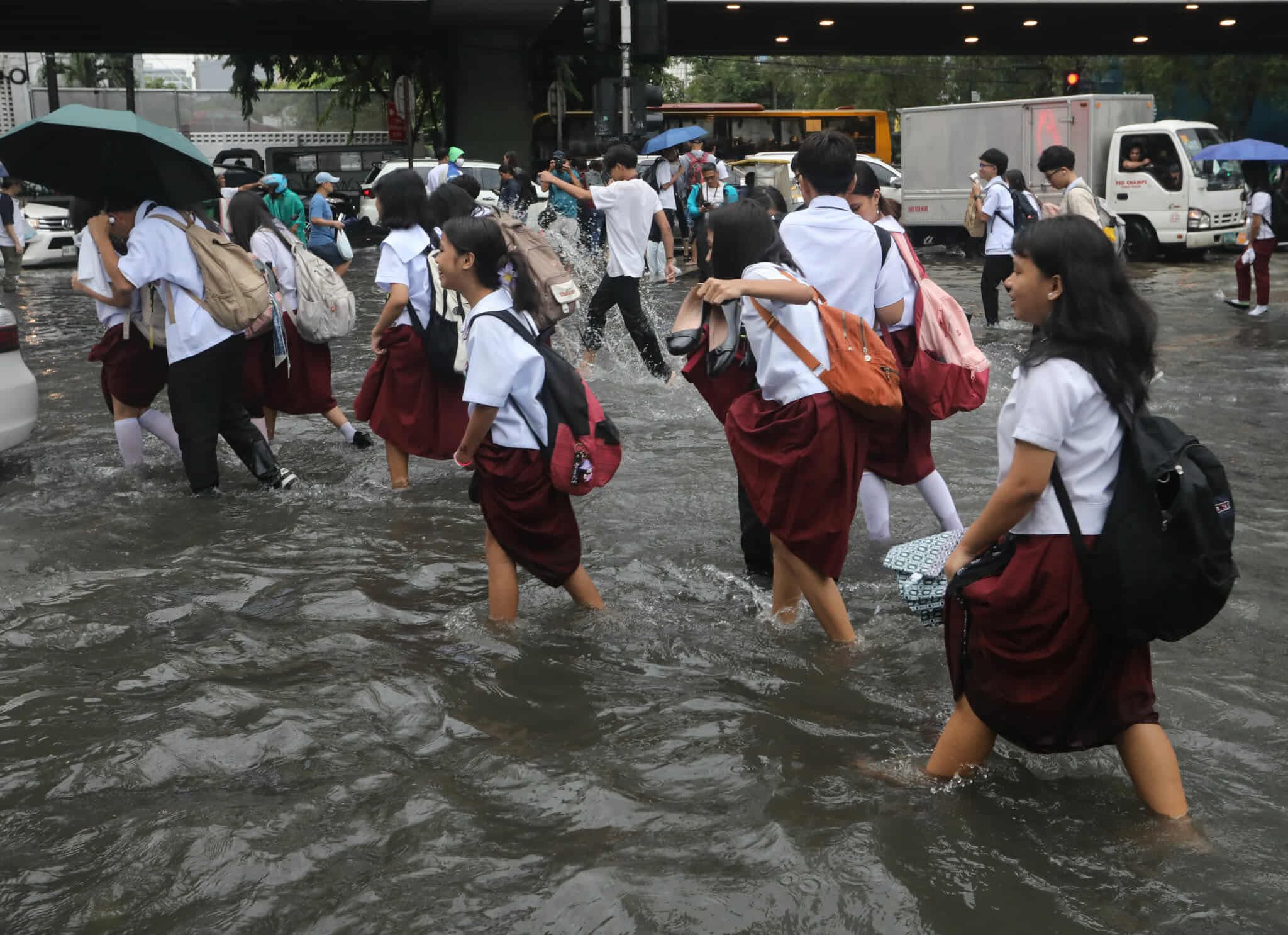 DepEd Readies Deployable Disaster Response Packages | OneNews.PH