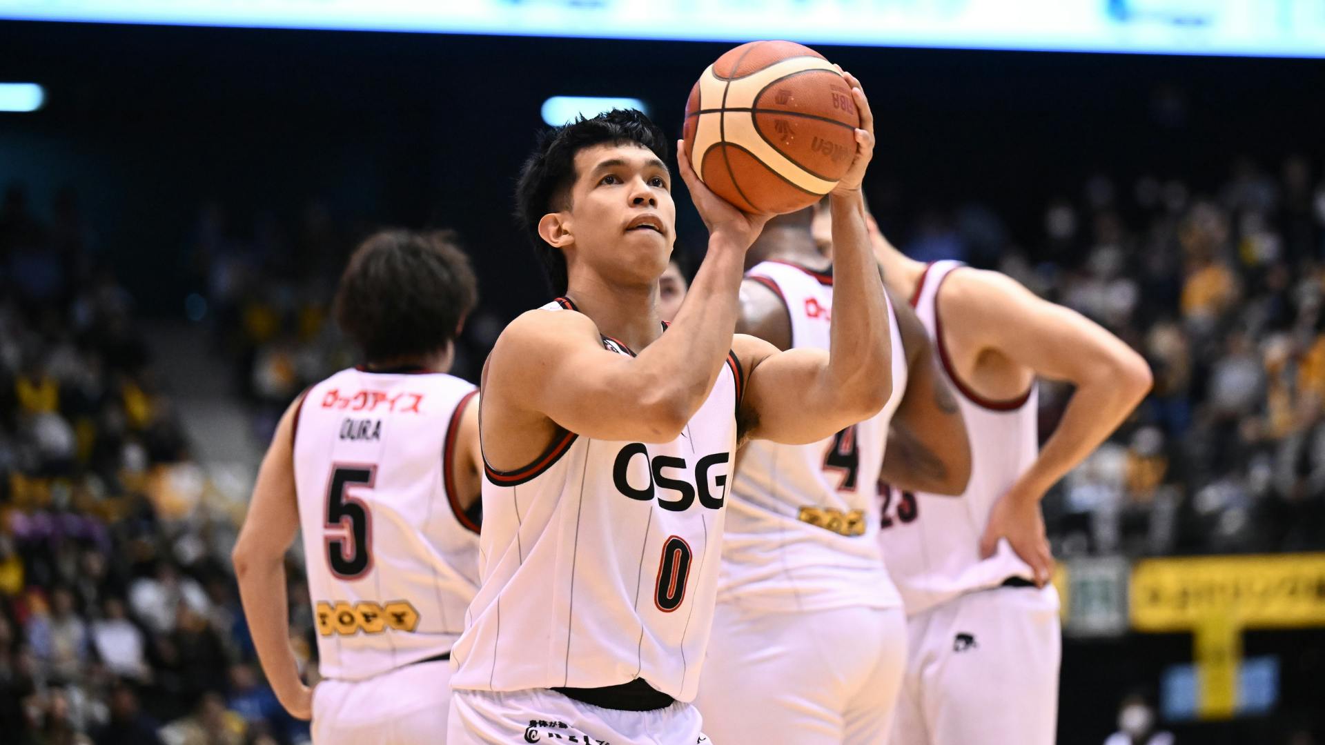 Thirdy Ravena's San-en NeoPhoenix crowned B.League Central Conference ...