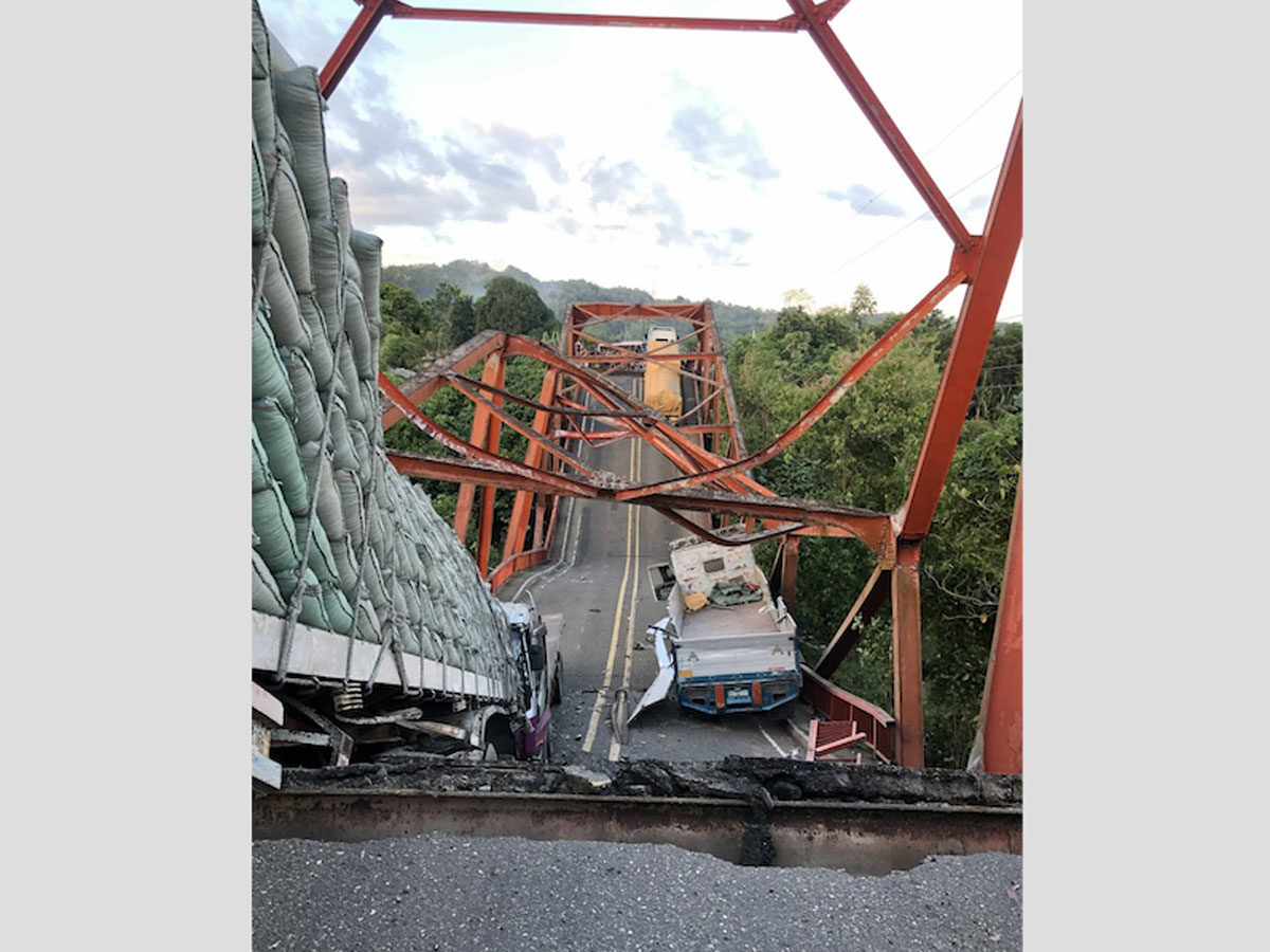 WITH VIDEO | Overloading Blamed For Cagayan Bridge Collapse | OneNews.PH