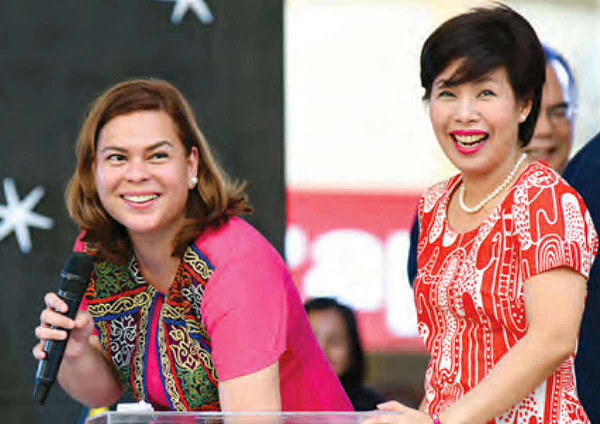 Sara’s Aide Flies To US, Spokesman Resigns | OneNews.PH