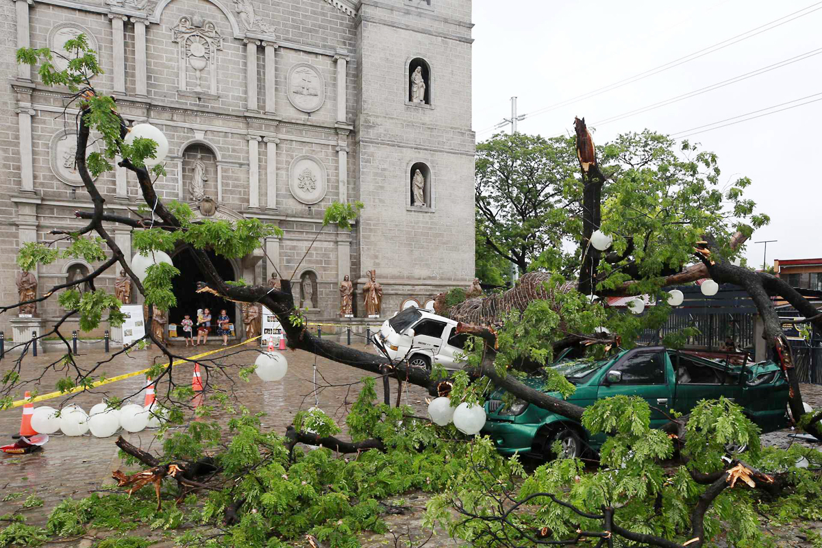 Aghon Intensifies, Makes 8 Landfalls | OneNews.PH
