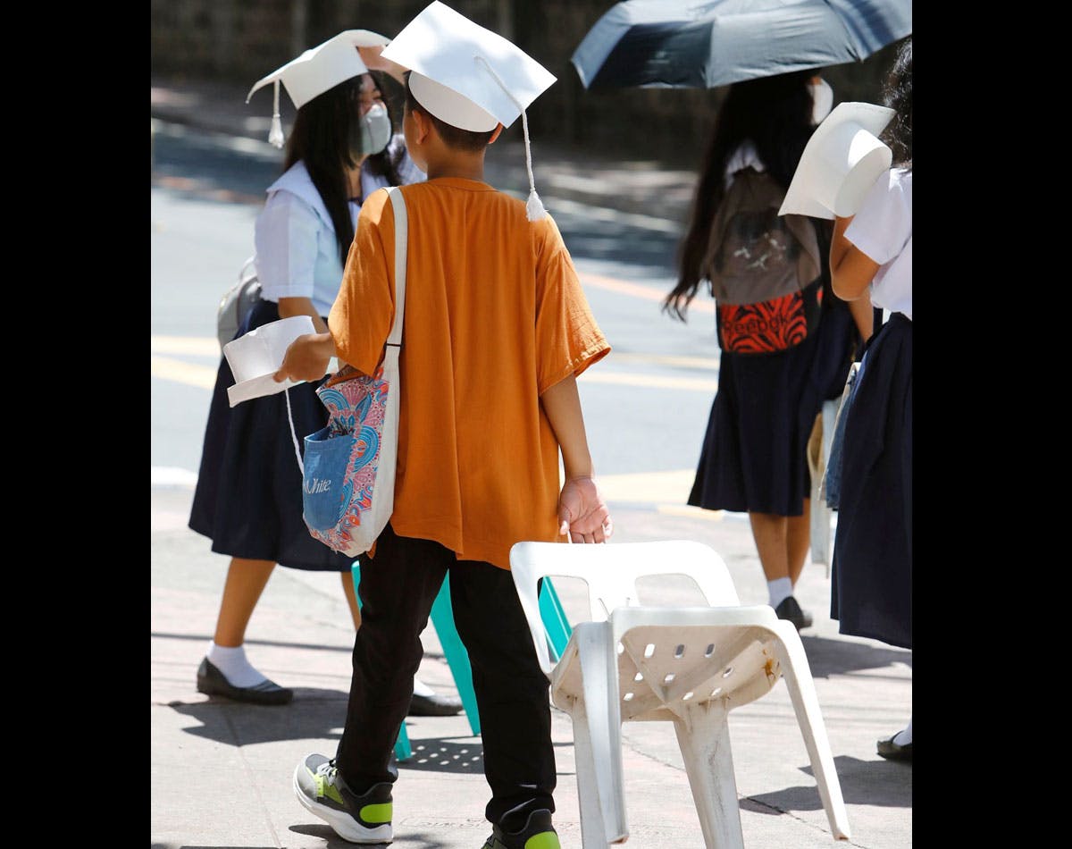 No More Top 1, Valedictorian: DepEd Memorandum On Recognition Of Honor ...