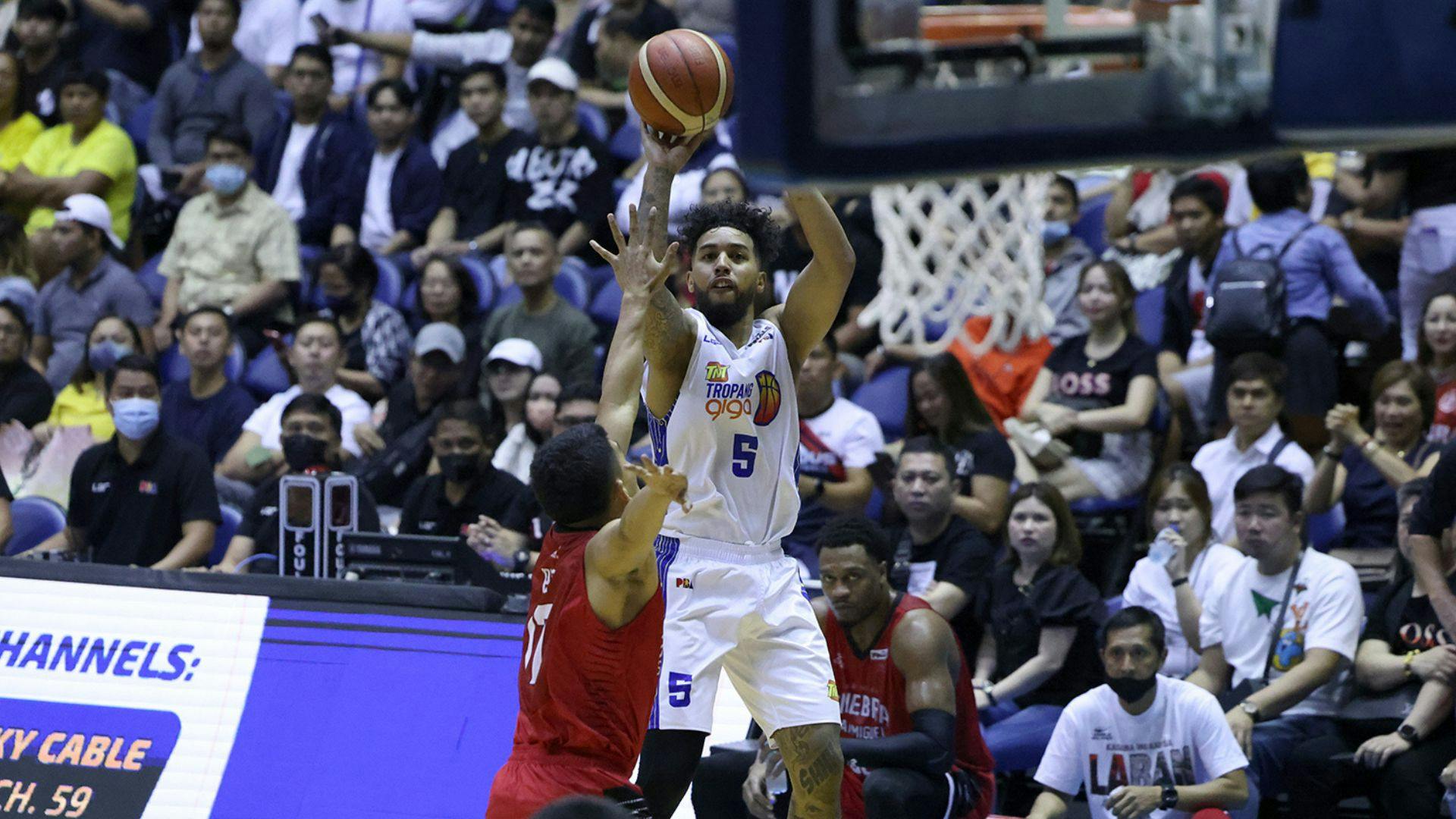 Mikey Williams grinding in Los Angeles ahead of upcoming PBA season ...