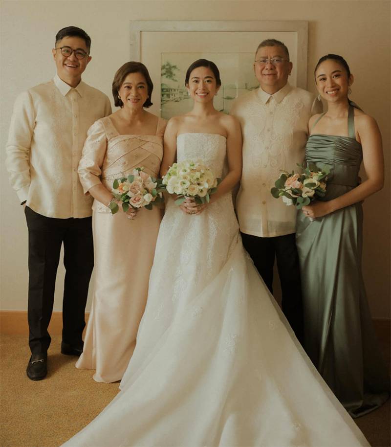 They Grew Up Together, Now They’re Growing Old Together | OneNews.PH