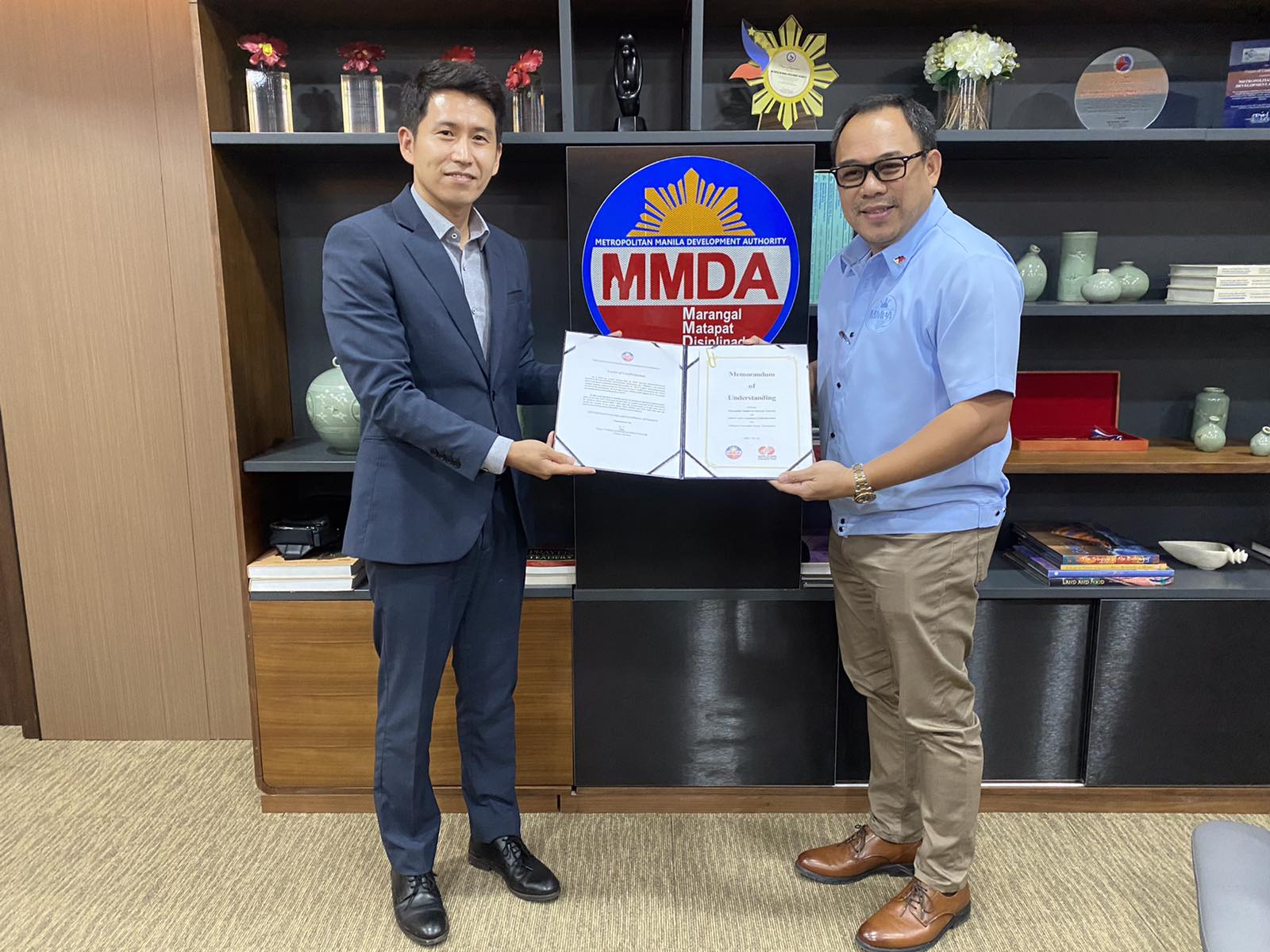 MMDA Signed MOU With KEPCO KPS Carabao For Renewable Energy Development ...